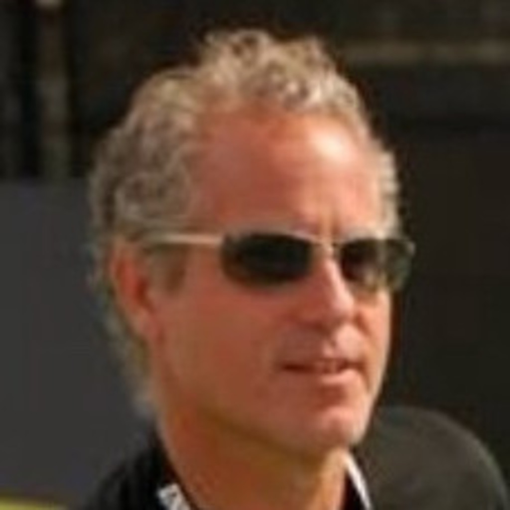 Robert Mazzucchelli - Chairman - Crosscourt Advisors, Inc. | XING