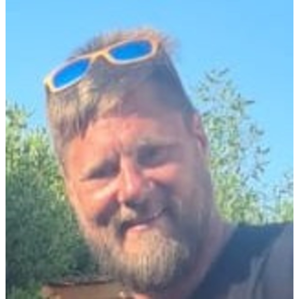 Leif-Eric Petersen - Automatisierungselektroniker - Taniobis | XING