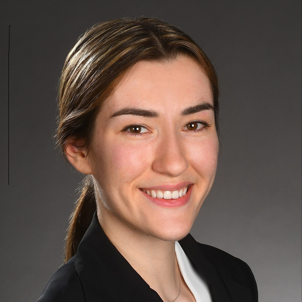 Maria Lenz-Christakou - Consultant | Finance Permanant - Hays | XING