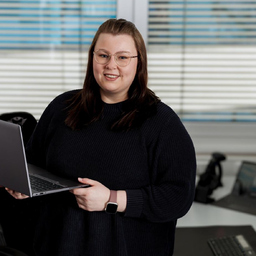 Julia Walch - IT Sachbearbeiterin - Franz Oberndorfer Gmbh& Co. KG | XING