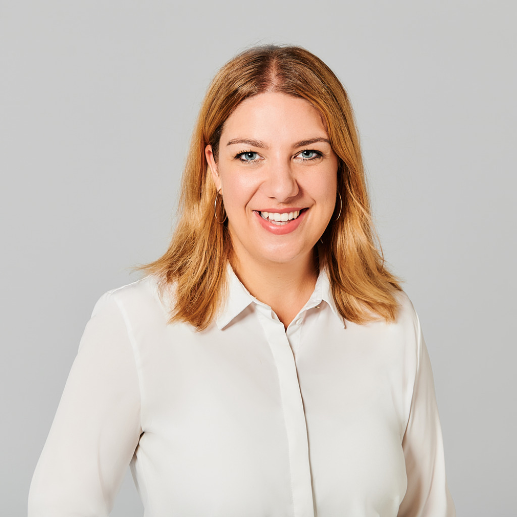 Felicia Mühlbauer - Salesforce Consultant - Salesfive Consulting GmbH ...