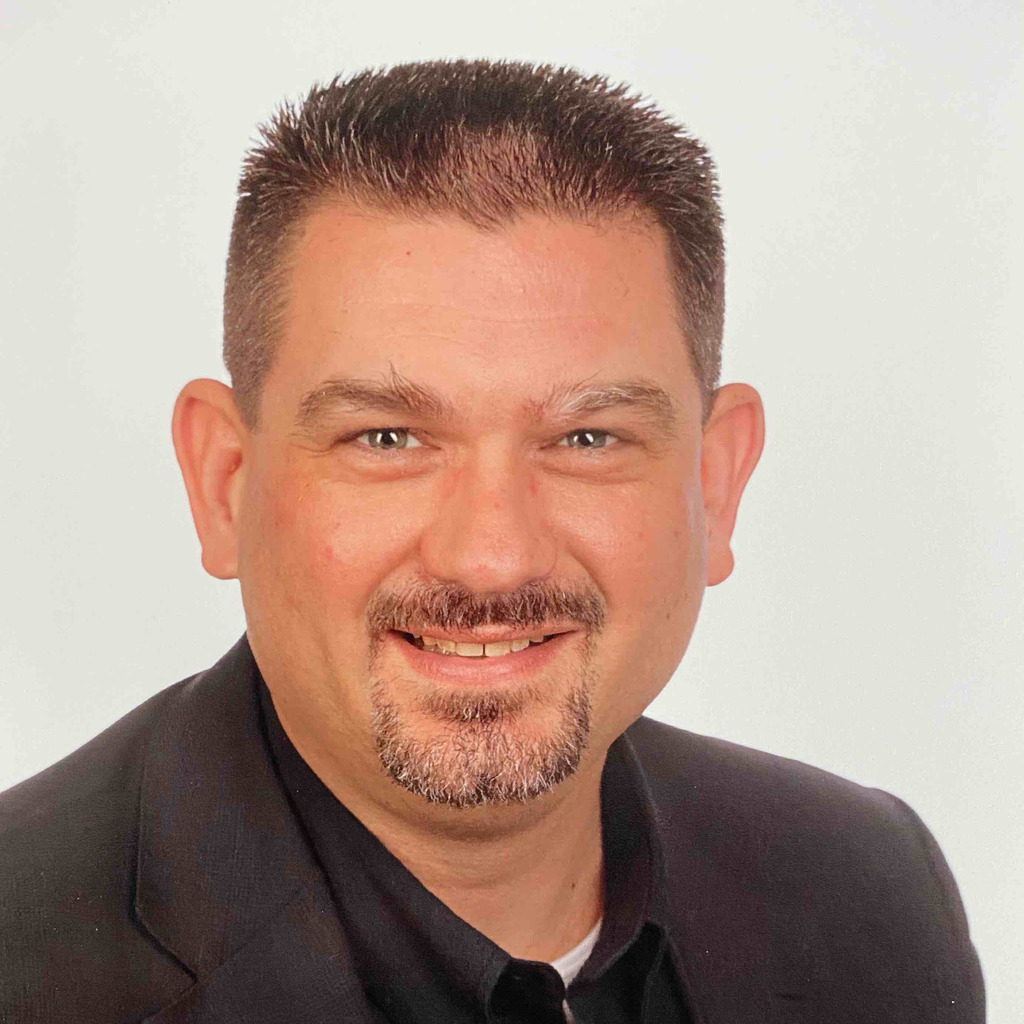 Daniel Schillings - Geschäftsführer - NEUSSERREHA, Daniel Schillings | XING