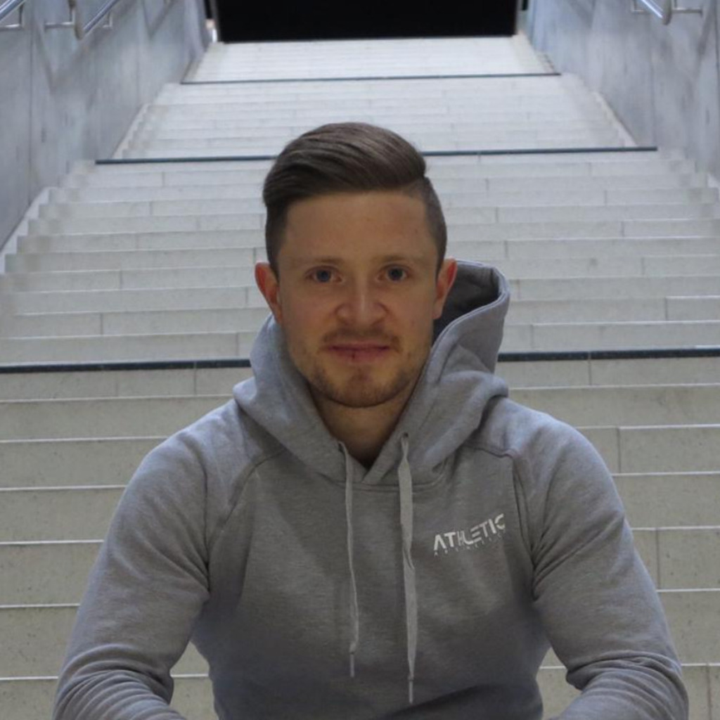 Dominik Wolf: Ausbildung und Berufserfahrung | XING