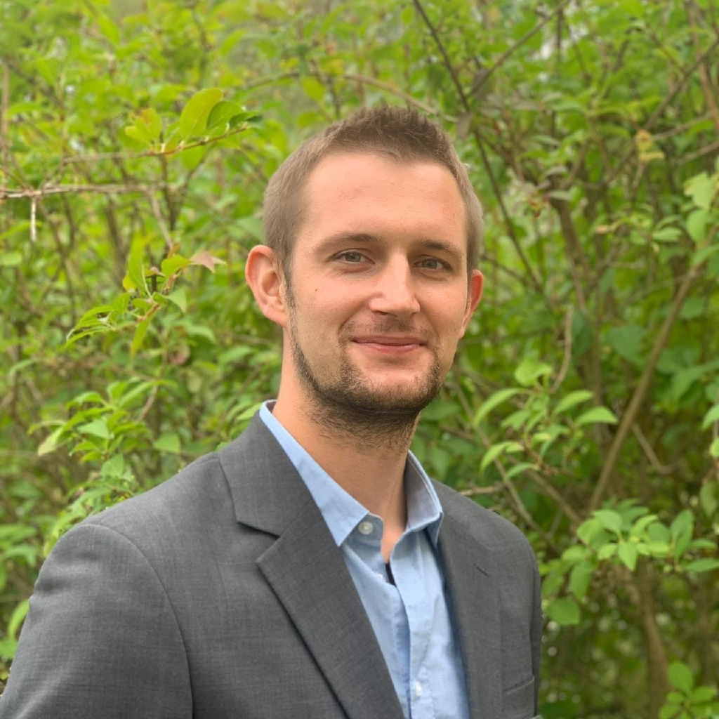 Sven van Riesen - Leitung zentrales Qualitäts- und Leistungsmanagement ...