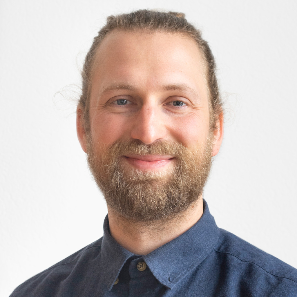 Simon Lind - Distribution Manager - AXA Partners Deutschland | XING