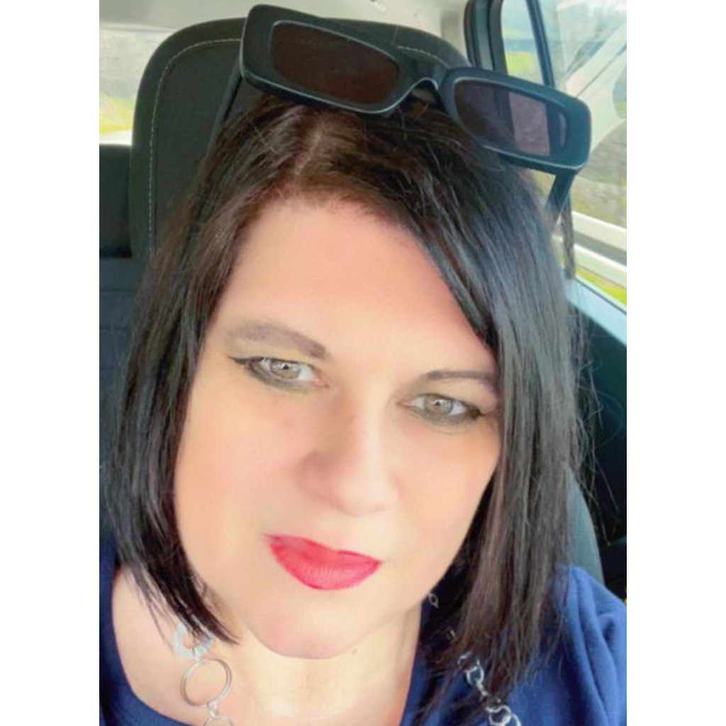 Cornelia Schwarz - Call Center Agent - Schneider | XING