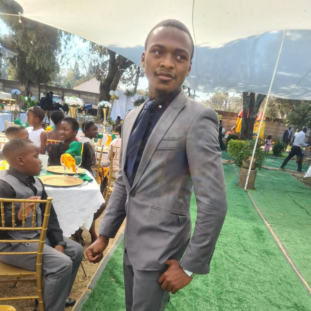 Daishe Mudiwa - Human Resources Specialist - Self Employed Freelancer | XING