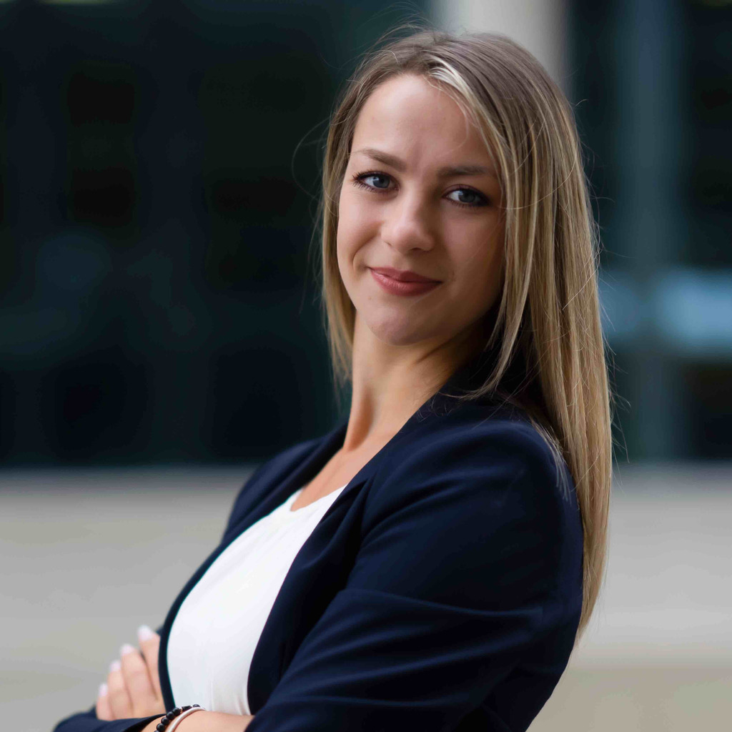 Jessica Lauscher - Energiefachwirt - Provadis School of International ...