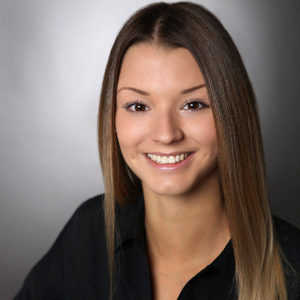 Laura Schaefer - IT-Management und -Consulting - Universität Hamburg | XING