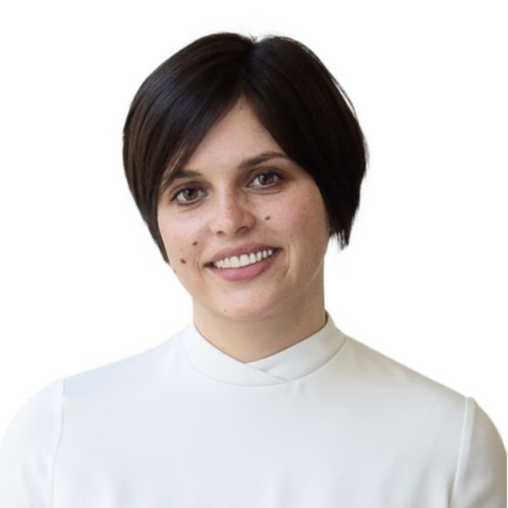 Laura Ernst - Market Research Manager Oncology - Roche Pharma AG | XING