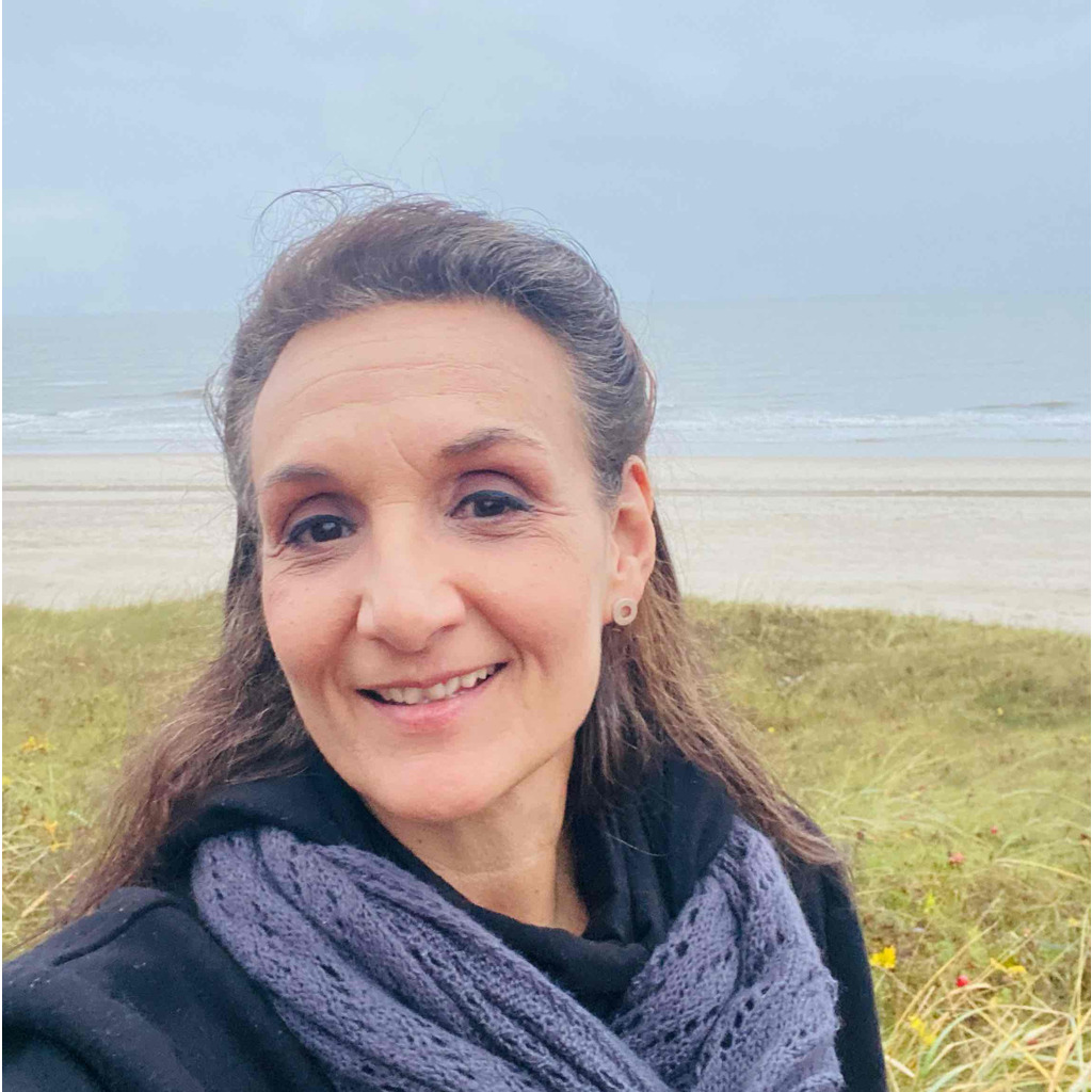 Esther SlamicGarcia - Verwaltungsfachangestellte - Bildungswerk ver.di ...