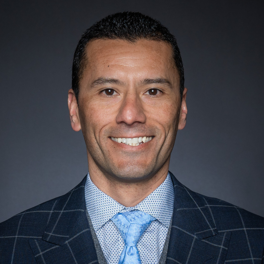 Nick Castro - Speaker, Trainer, and Coach - Mindset2Lead | XING