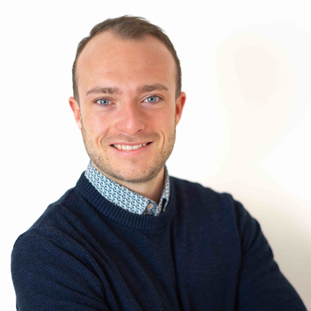 Daniel Falkner - Referent Operative Exzellenz - AOK Bayern - Die ...