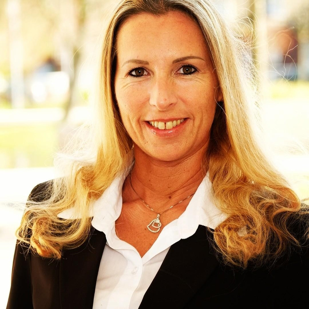 Nancy Ebeling - MFA - MVZ | XING