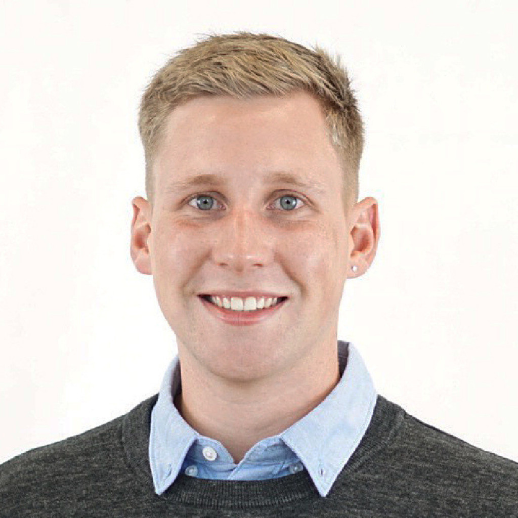 Simon Stecher - CEO - Social Media Factory GmbH | XING