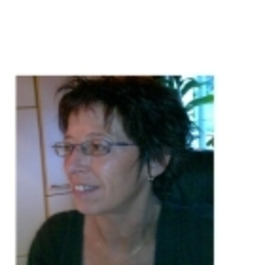 Birgit Becker - Service - Center - Berker GmbH & Co. KG | XING