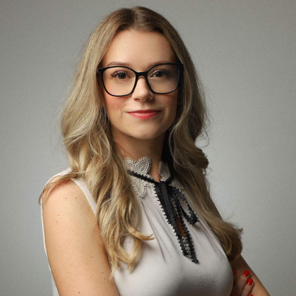 Lisa Geiger - Manager National Business Transition - HOFER Österreich ...