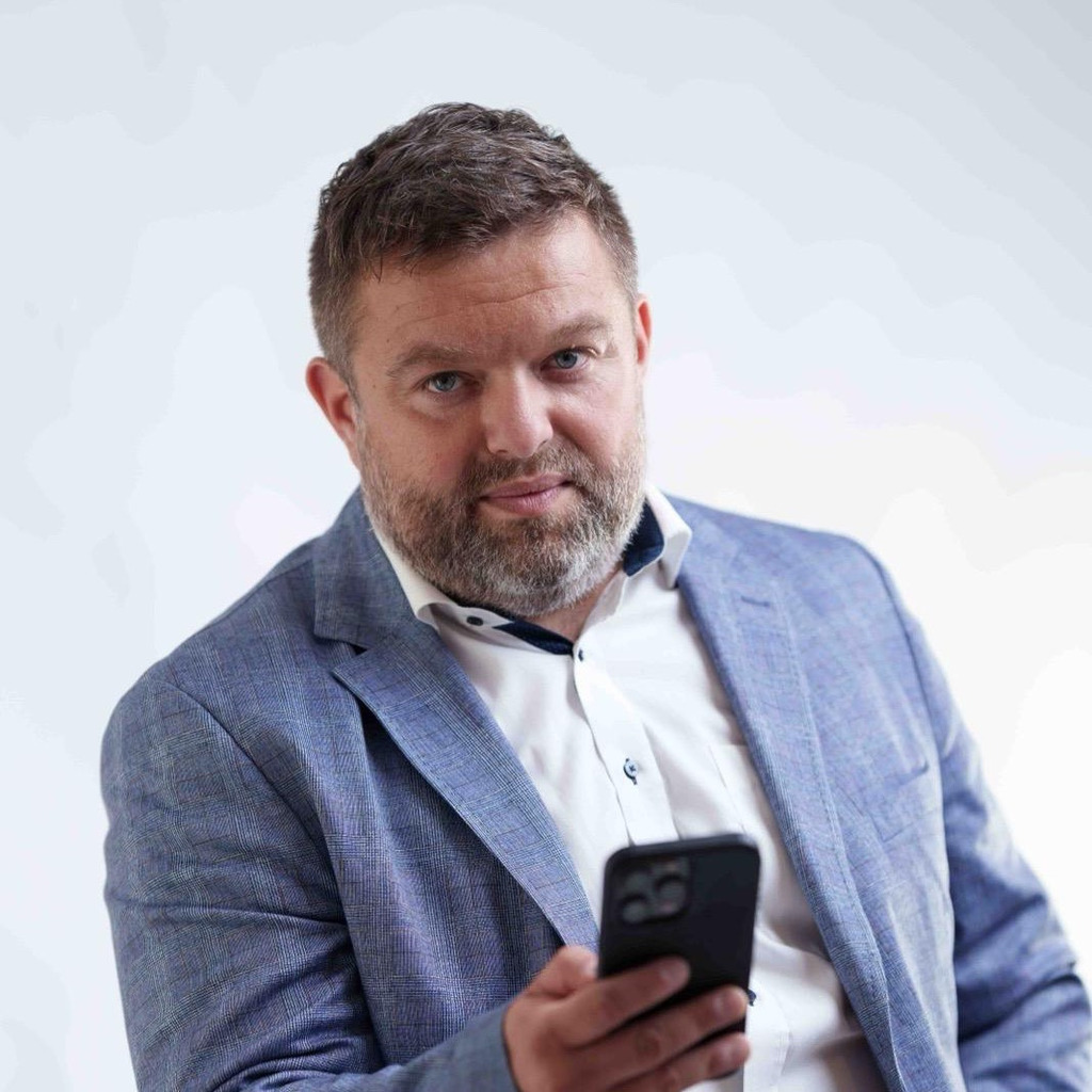 Patryk Ostrowski - Geschäftsstellenleiter - Deutsche Vermögensberatung | XING