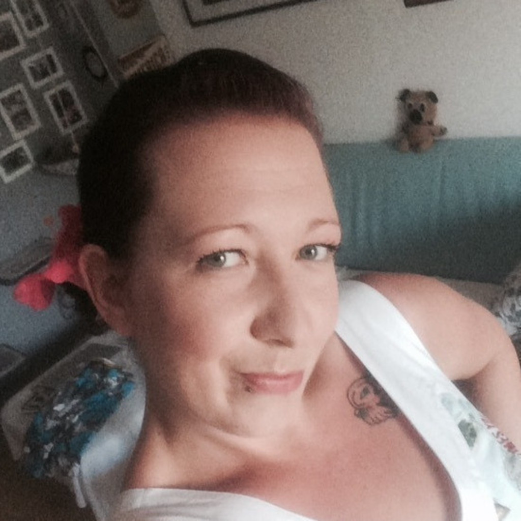 Daniela Mayer - Vertrag - VAV | XING