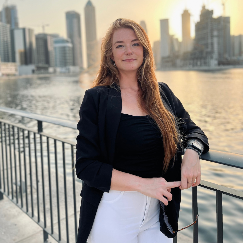 Kyana Vandeursen - Fitness and Nutrition Expert - EMBRAVEX | XING