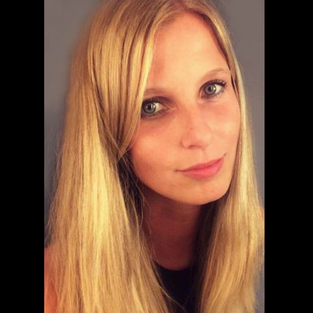 Laura Barnick's Instagram, Twitter & Facebook on IDCrawl