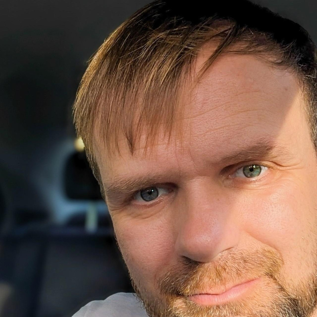 Alexander Noack - Taxifahrer - QQ MOVES GMBH | XING