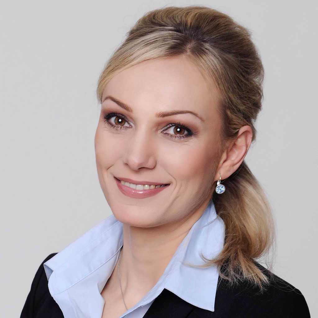 Daniela Kutlakova - Projektbezogene Arbeit /Beratungsunternehmen/ - EastCentralEurope-Consulting ...