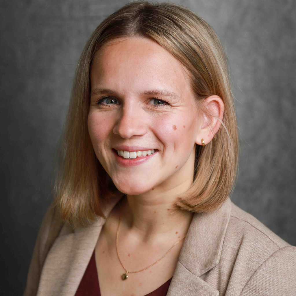 Lisa-Marie Sauer - Sozialversicherungsangestellte - BAHN-BKK | XING