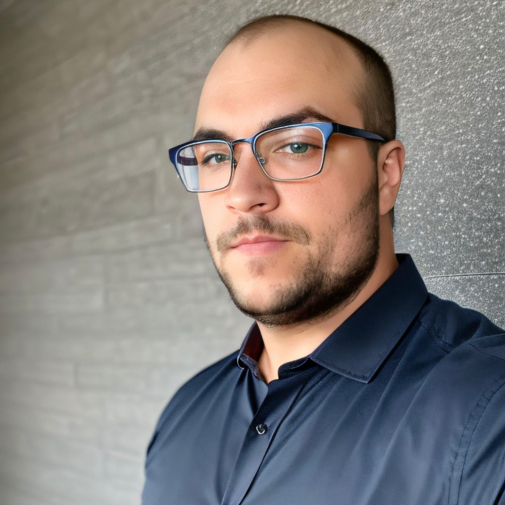 Danny Williams - Mobile App-Entwickler - Syntax Institut | XING