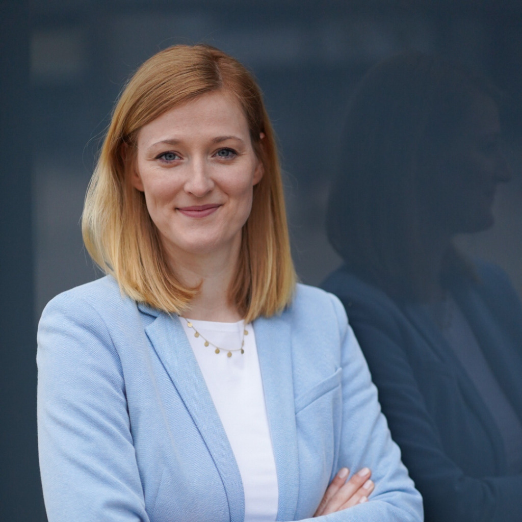 Ronja Nothofer-Hahn - Leiterin Personalwesen - e-mobil BW GmbH | XING