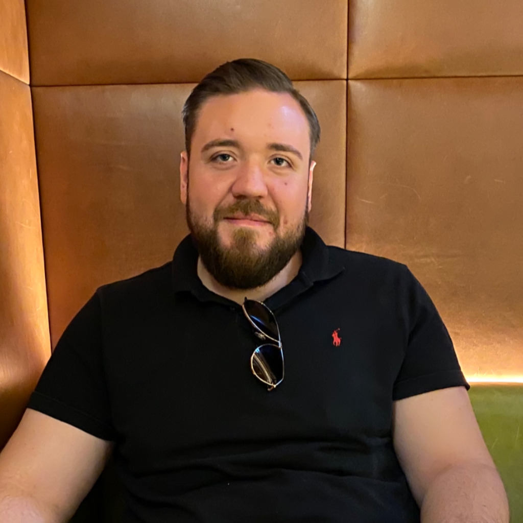 Erik Becker - Geschäftsführer - FinKompass | XING