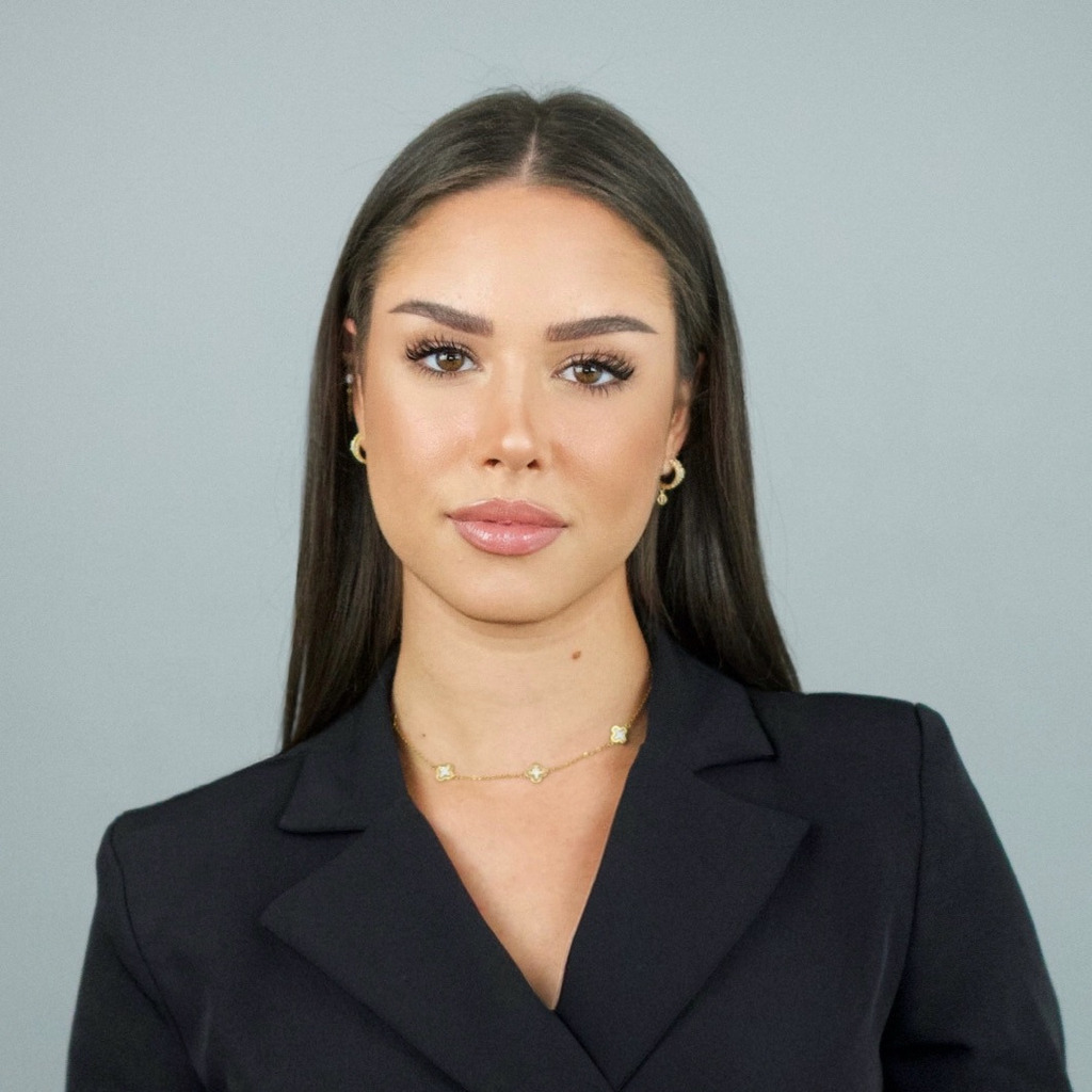 Sevde Katran - Assistenz der Geschäftsführung - Flughafen ...