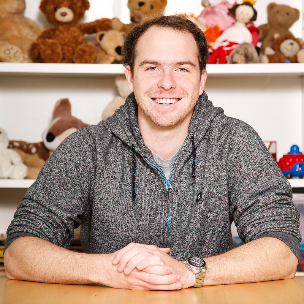 Daniel Moos - Professional Software Engineer - Zühlke Gruppe | XING