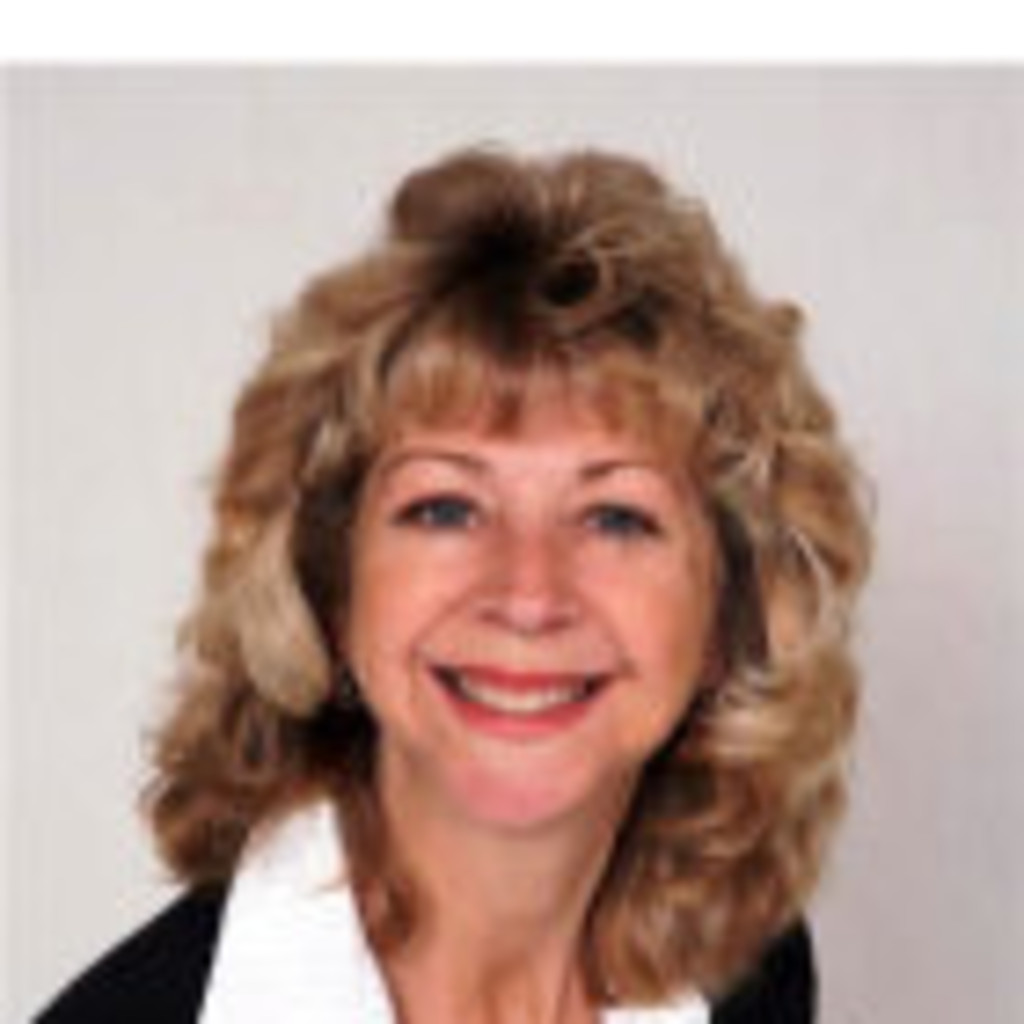 Julie Wilson - Sales Representative - Re/max Twin City Realty Ltd. | XING