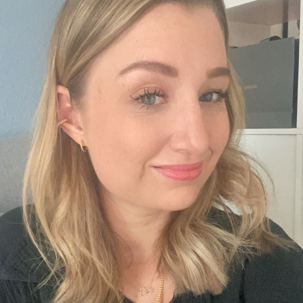 Rojahn aus Düsseldorf in der Personensuche von Das Telefonbuch