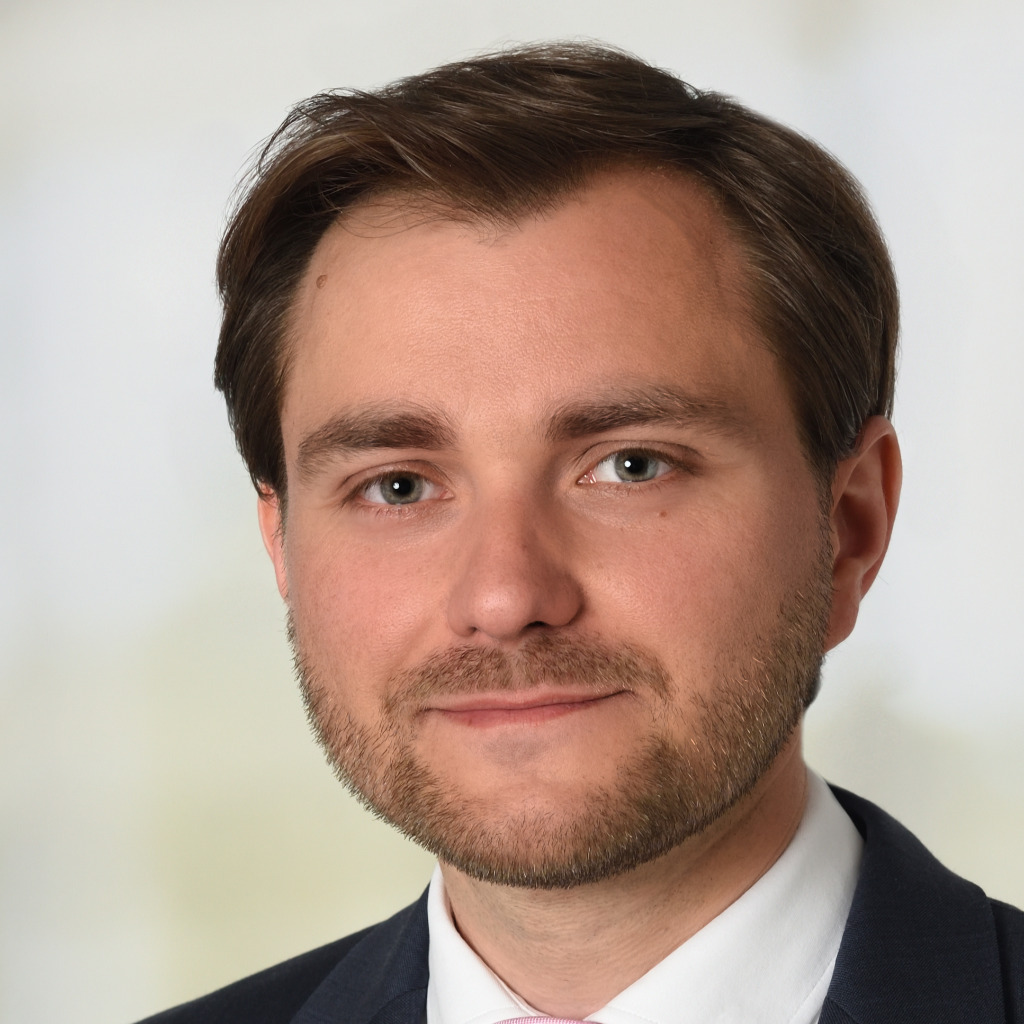 Alexander Sauer - Geschäftsführender Gesellschafter - FAX Education Ltd ...