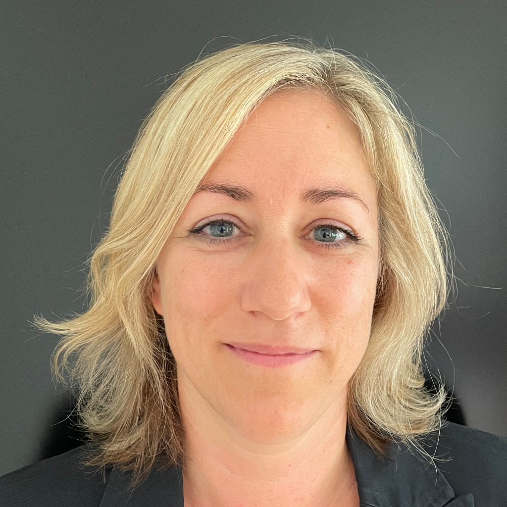 Karin Ellis - Executive Assistant & Marketing - 4POS AG | XING