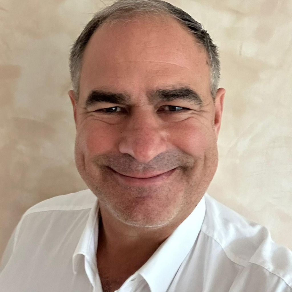 Christian Mack - Geschäftsführer und Arbeitsdirektor - Demag Cranes ...