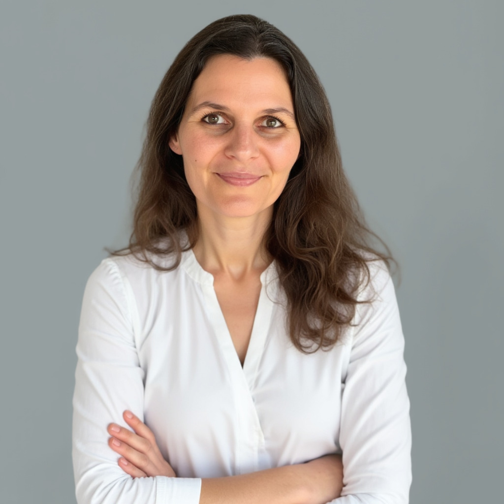 Angela Schulz - Yogalehrerin - Mahadevi-Yoga | XING