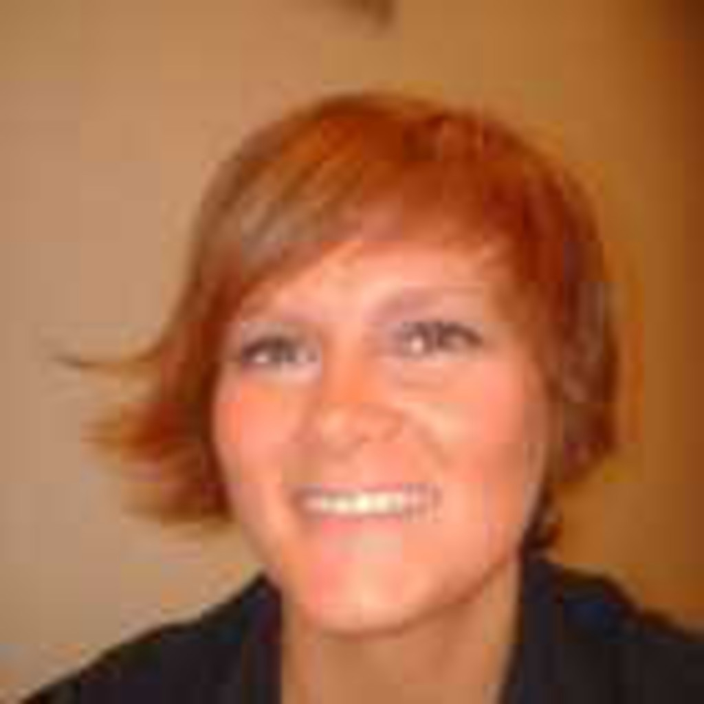 Dorothée BAUMEL - Assistante Marketing, Chef de Projet, Chef de Prod ...