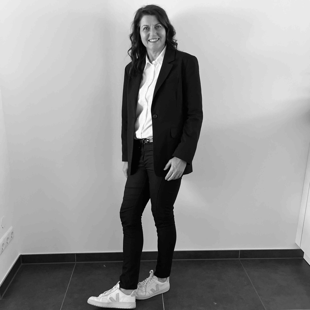 Sandra Stoll - Abteilungsdirektorin - Leiterin Kurpfalz Immobilien ...