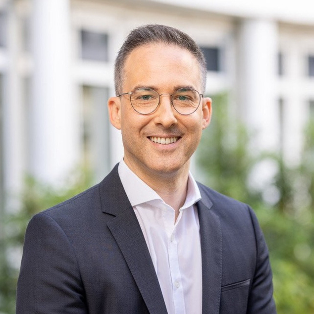 Dr. Florian Bender - Managing Director / Geschäftsführer P&G Health Germany GmbH - The Procter ...