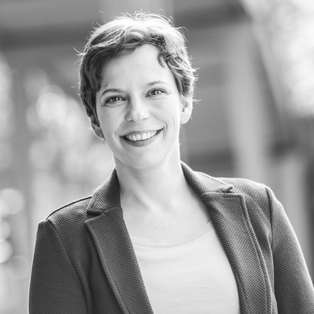 Fanny Förster - Manager Corporate Media & Press - GEA Group ...