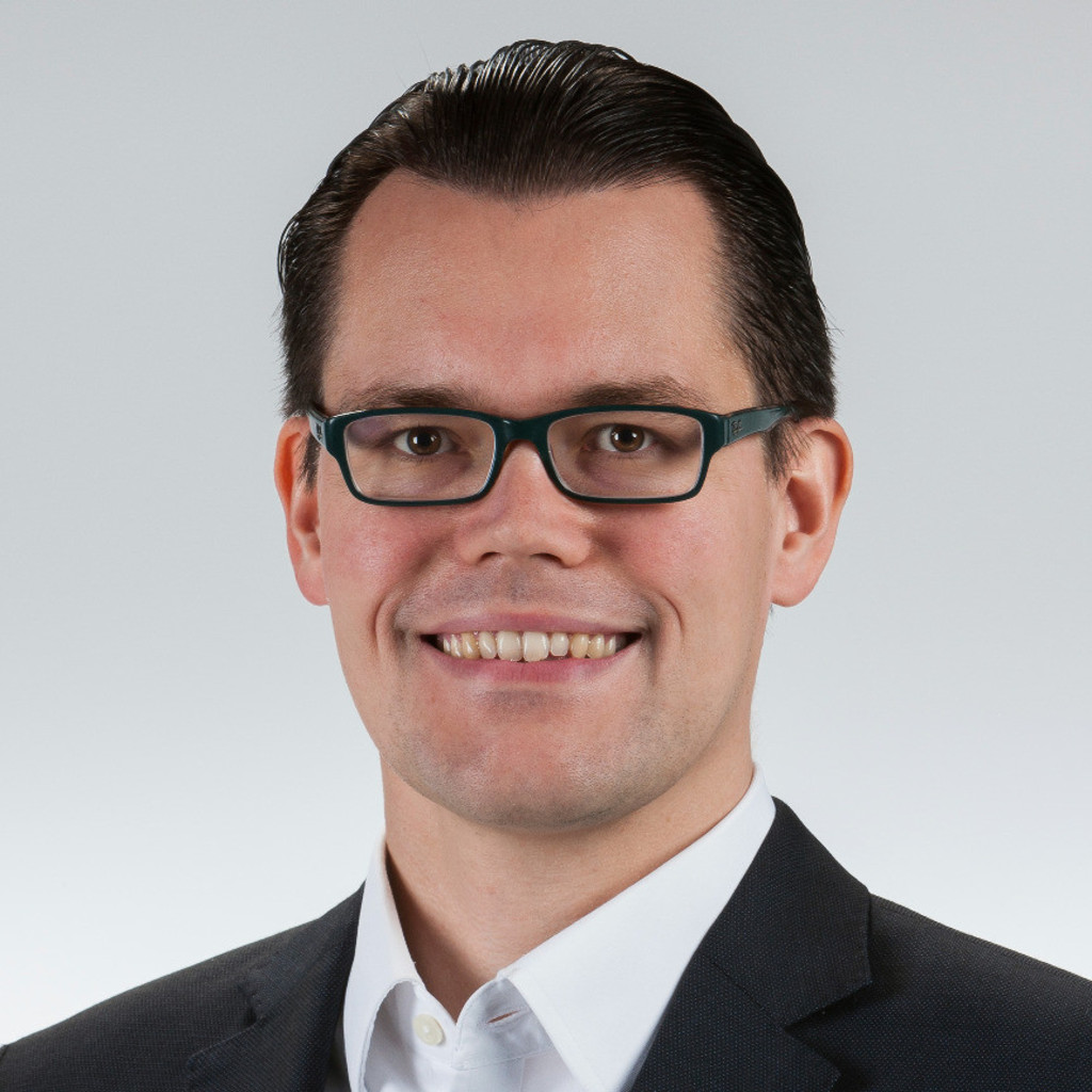 Dr. Maximilian Köpke - COO/CFO - Convista | XING