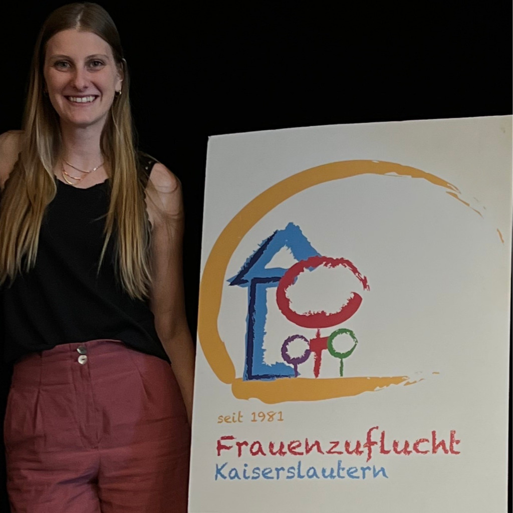 Anna Raab - Einrichtungsleitung - Frauenzuflucht Kaiserslautern e.V. | XING