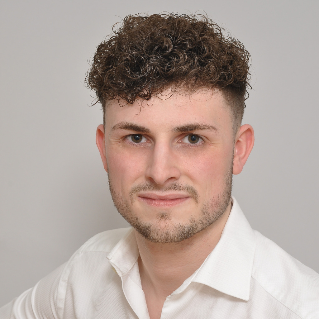 Lukas Schmitt - Customer Planer - ZF Friedrichhafen AG, Standort Saarbrücken | XING