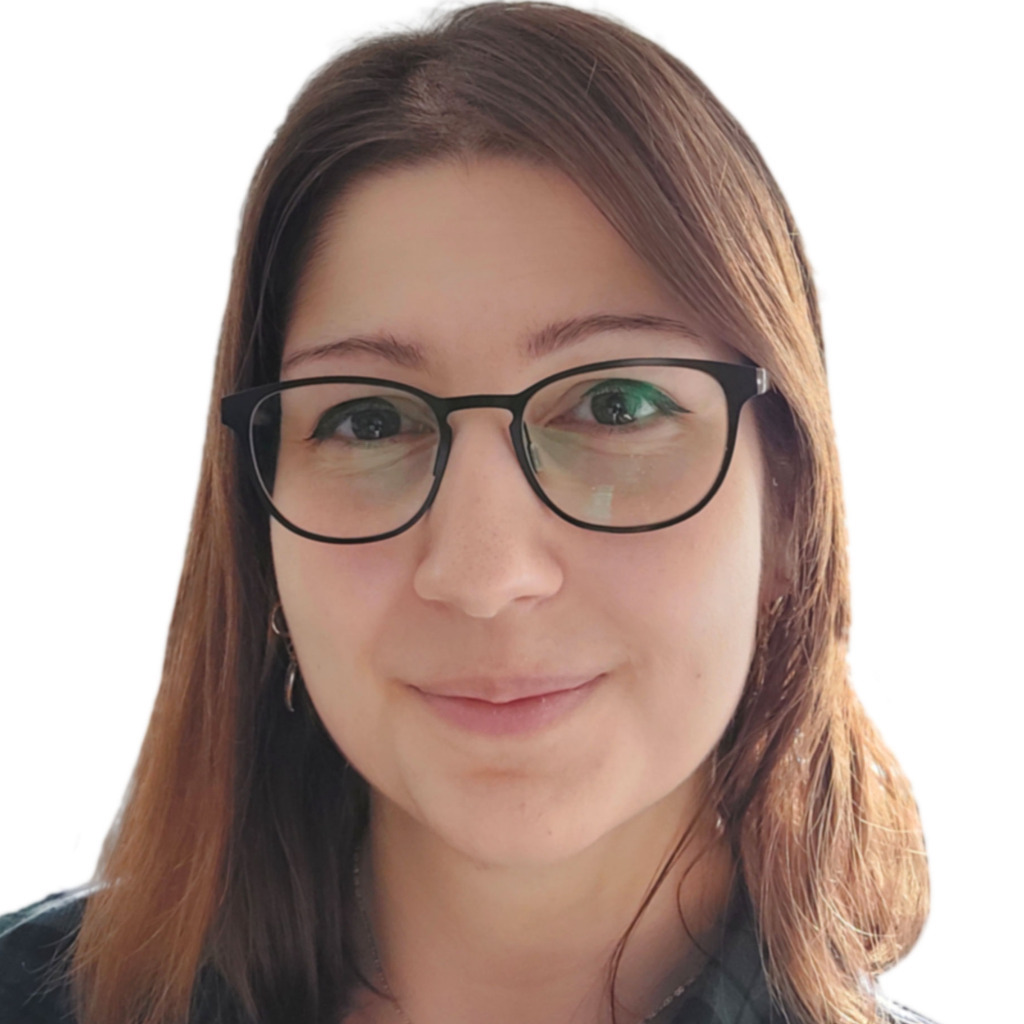 Ayla Pries - Mediengestalter Digital und Print - dhw solutions GmbH | XING