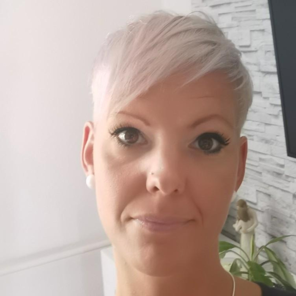 Diana Bergmann - Küchenleiterin - Widynski & Roick GmbH | XING