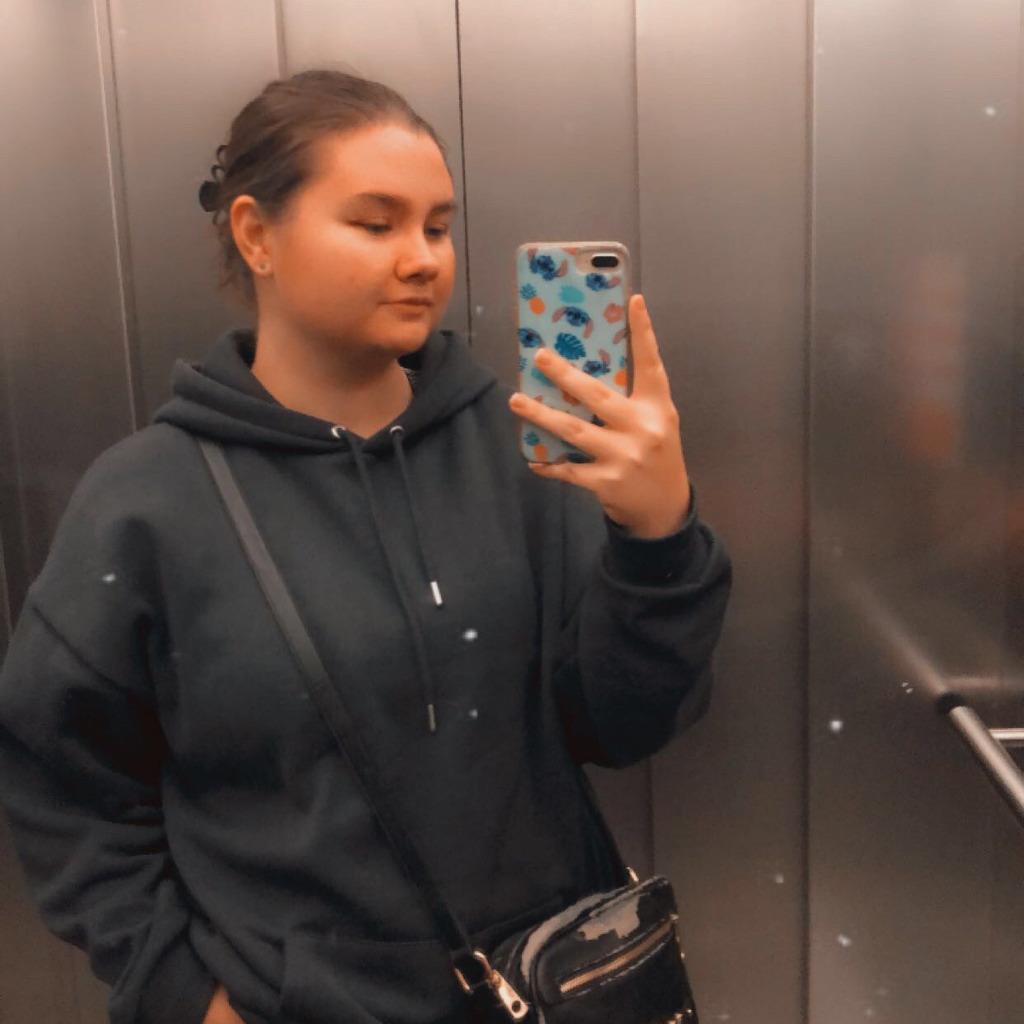 Michelle Valenski - Verpackerin - goldrichtig personal GmbH | XING