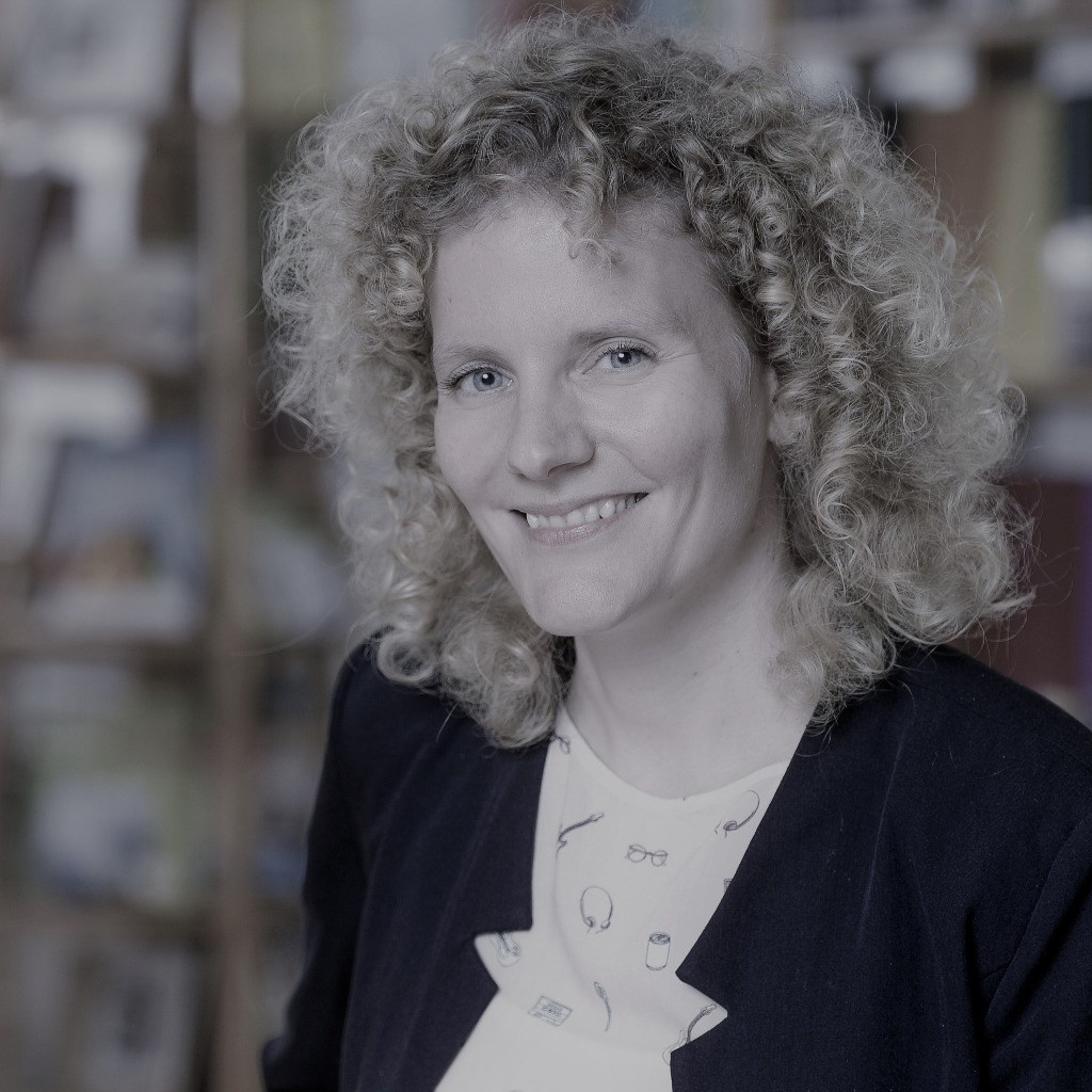 Annika Renker - Mitglied der Geschäftsleitung - Klett Lernen und ...